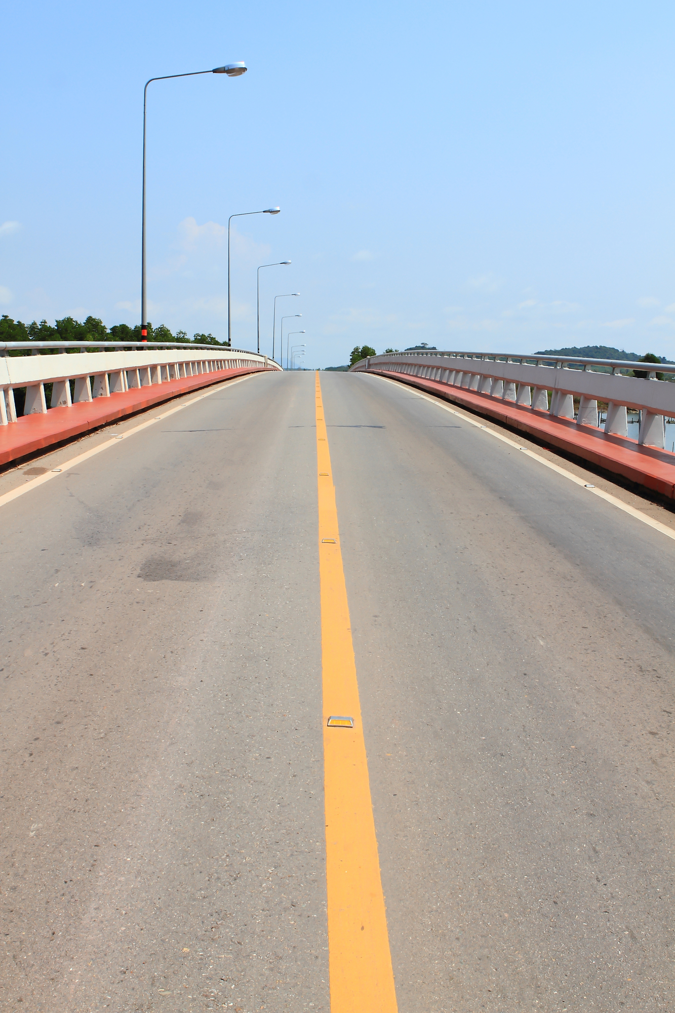 Photos of road markings every driver should know