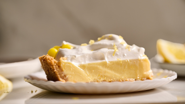 Boozy lemon drop martini pie recipe