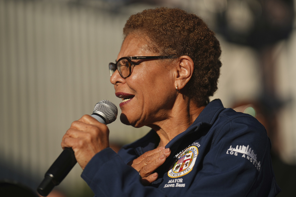 Karen Bass fires back at Spencer Pratt’s 'violent' AI campaign ads