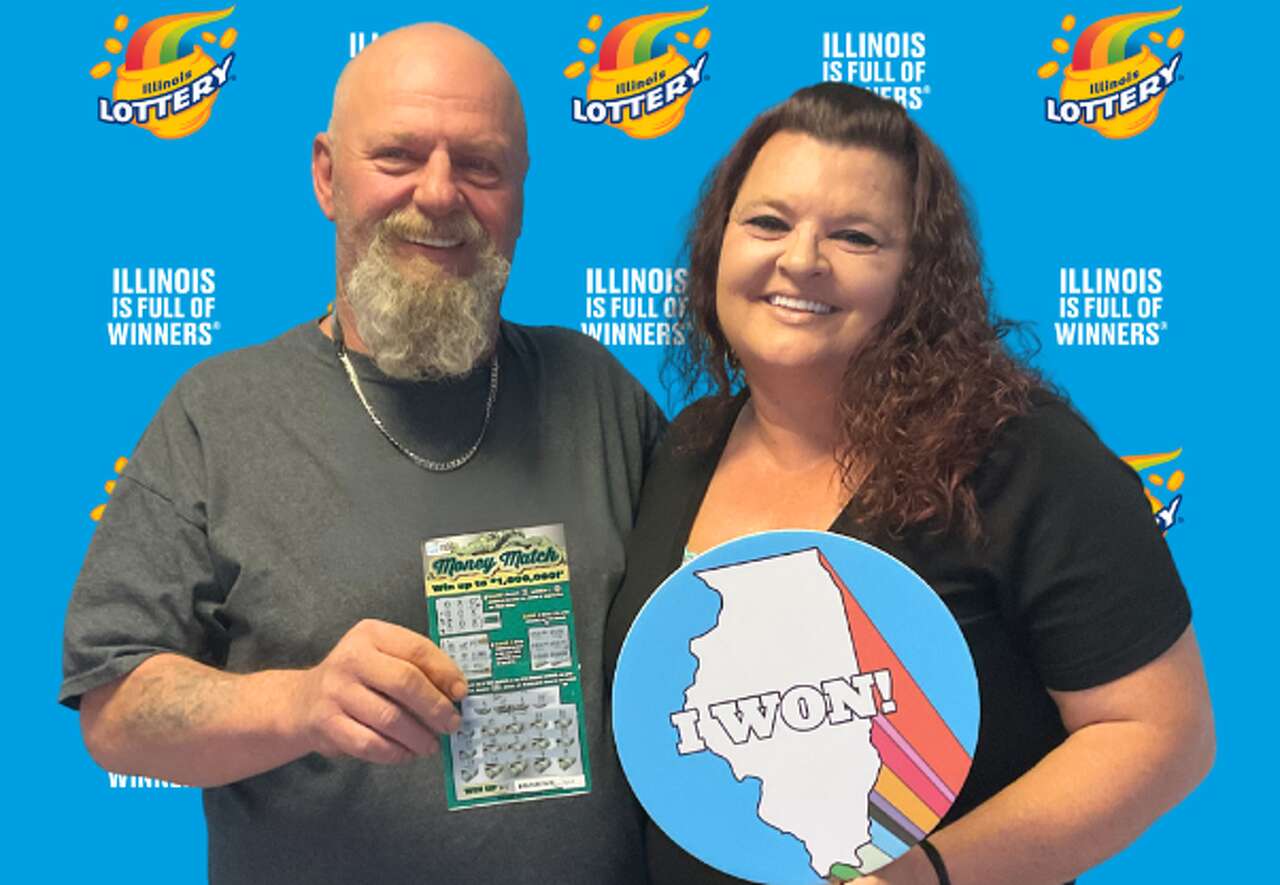 Granite City woman wins $1 million on Illinois Lottery scratch-off ticket