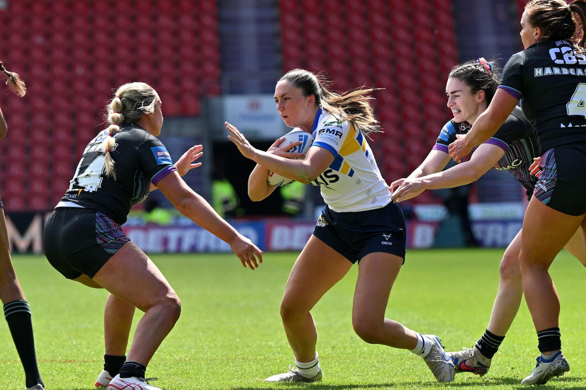 Leeds Rhinos boost as star Ruby Enright back to her best for Women's ...