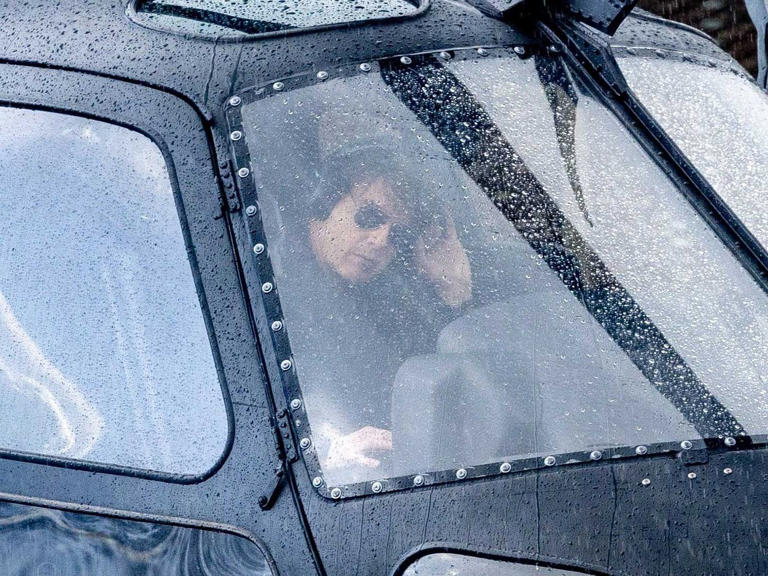 Tom Cruise lands by helicopter in first public appearance after 'Top ...