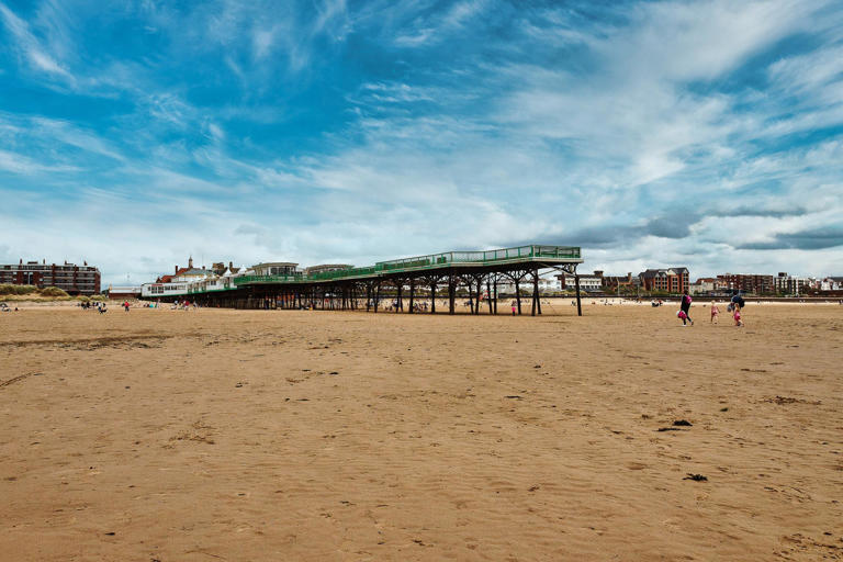 'Our coastline can be deceptively dangerous' - Fylde Council safety ...