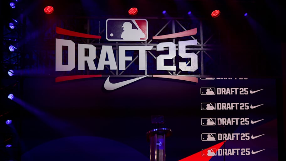 ESPN's latest 2026 MLB mock draft delivers a TCU legend to the Rangers