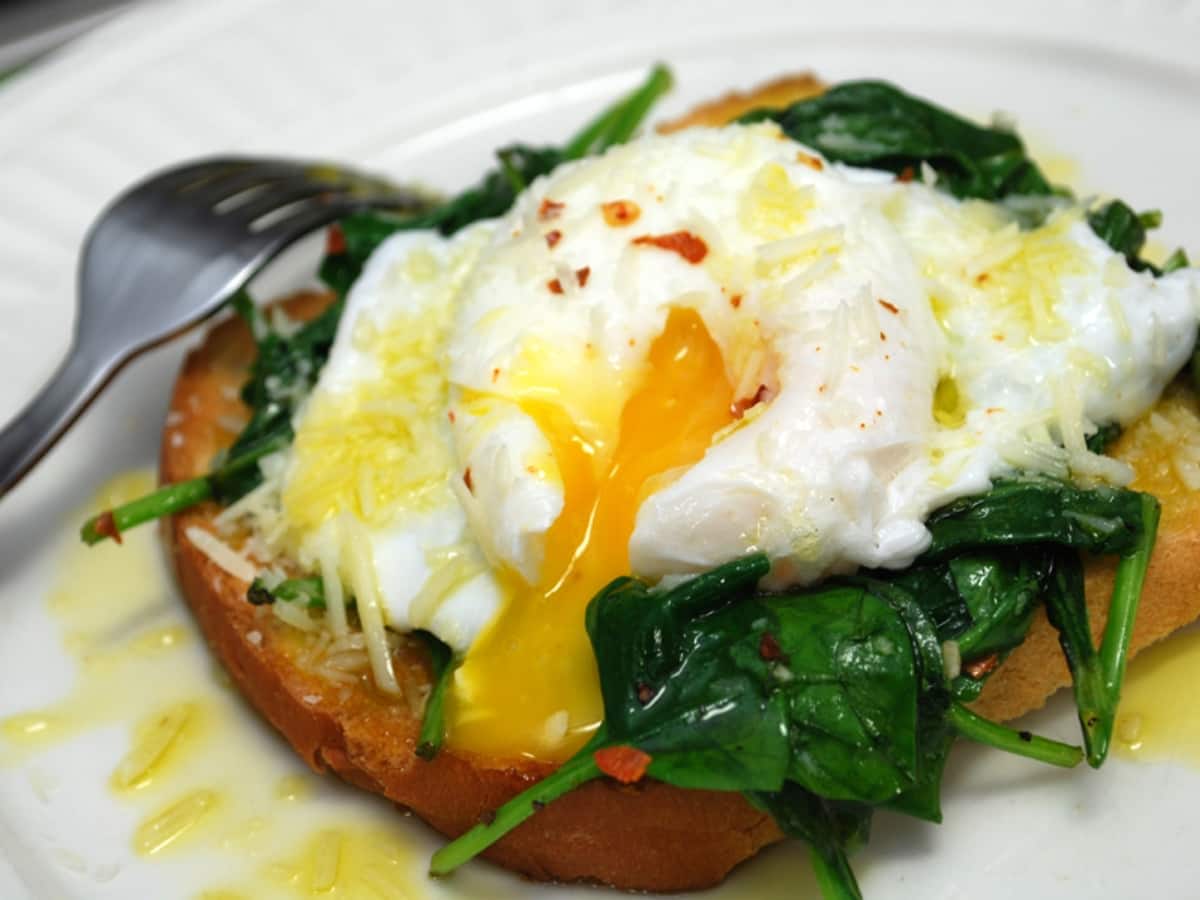 5 healthy breakfasts packed with protein and iron to boost energy ...