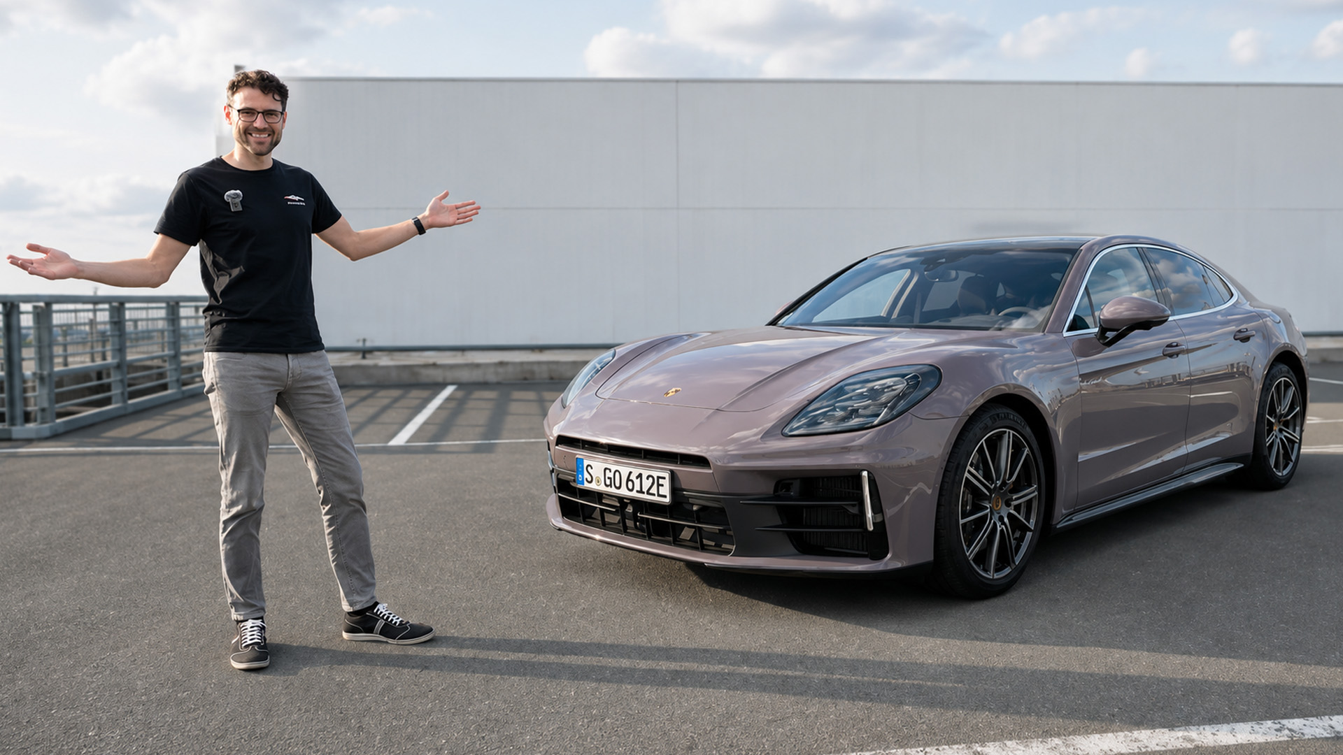Porsche Panamera now looks more elegant and modern