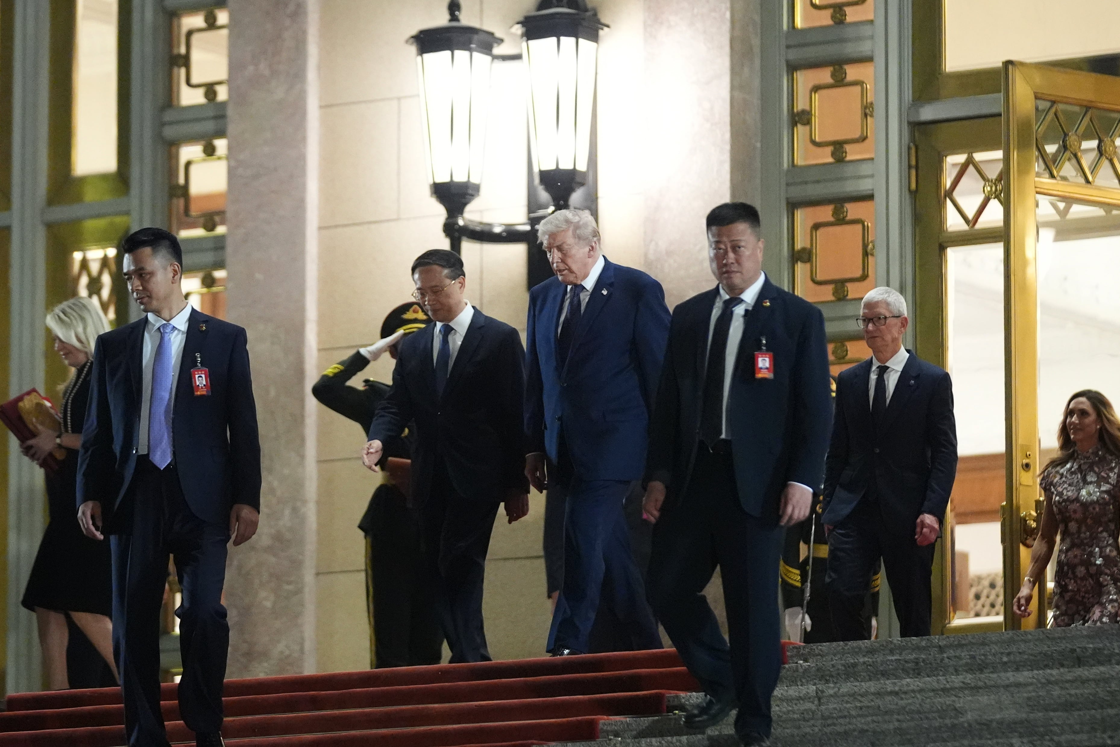 US delegation uses secure devices amid security fears