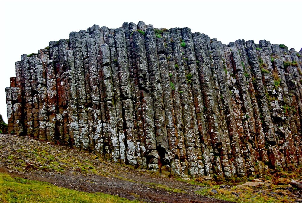 17 natural rock formations around the world that look almost unreal