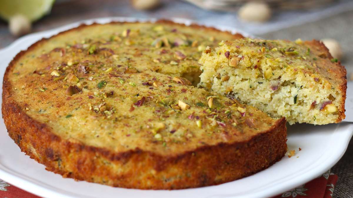 The surprising ingredient pro bakers use to make cakes ultra-light ...
