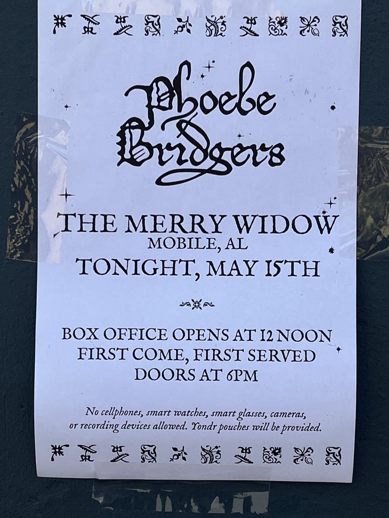 Grammy-winning Phoebe Bridgers brings surprise tour to Mobile, selling ...