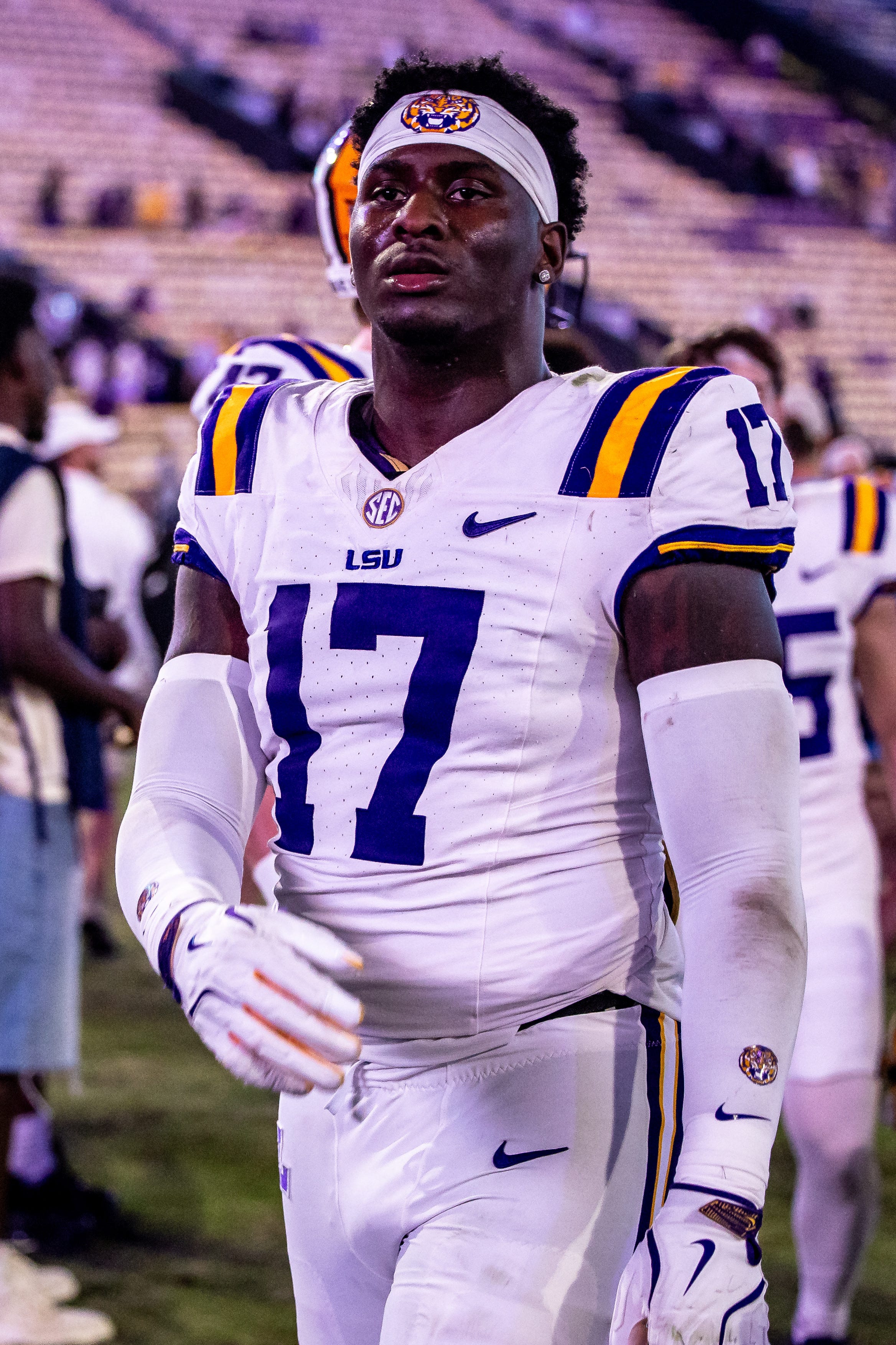 LSU football needs four-star defensive end to boost depth