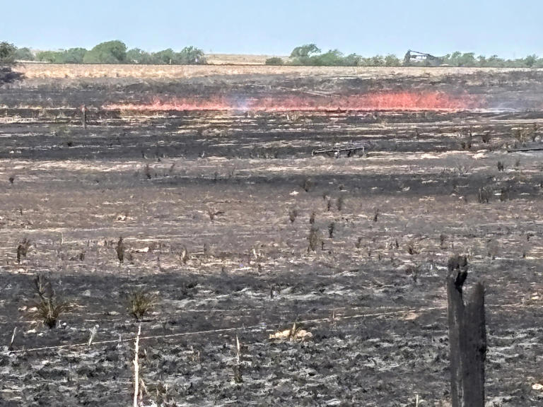 Crews assess damage after Hunggate fire prompts evacuations near Canyon