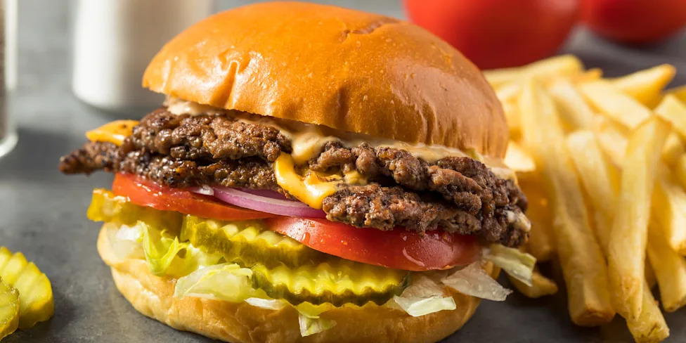 New 2026 study crowns the best fast food burger in America