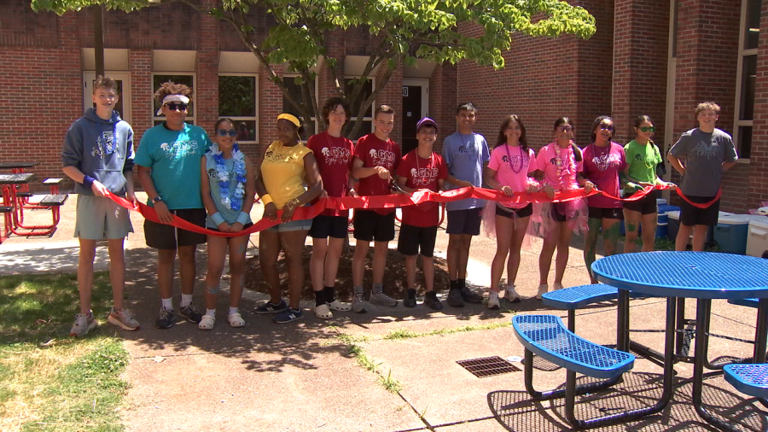 Community came together to fund new courtyard space at Gresham Middle ...