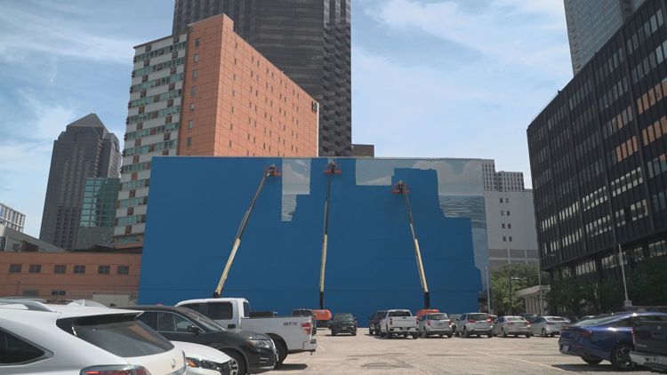 Dallas whale mural painted over for FIFA World Cup artwork, artist ...