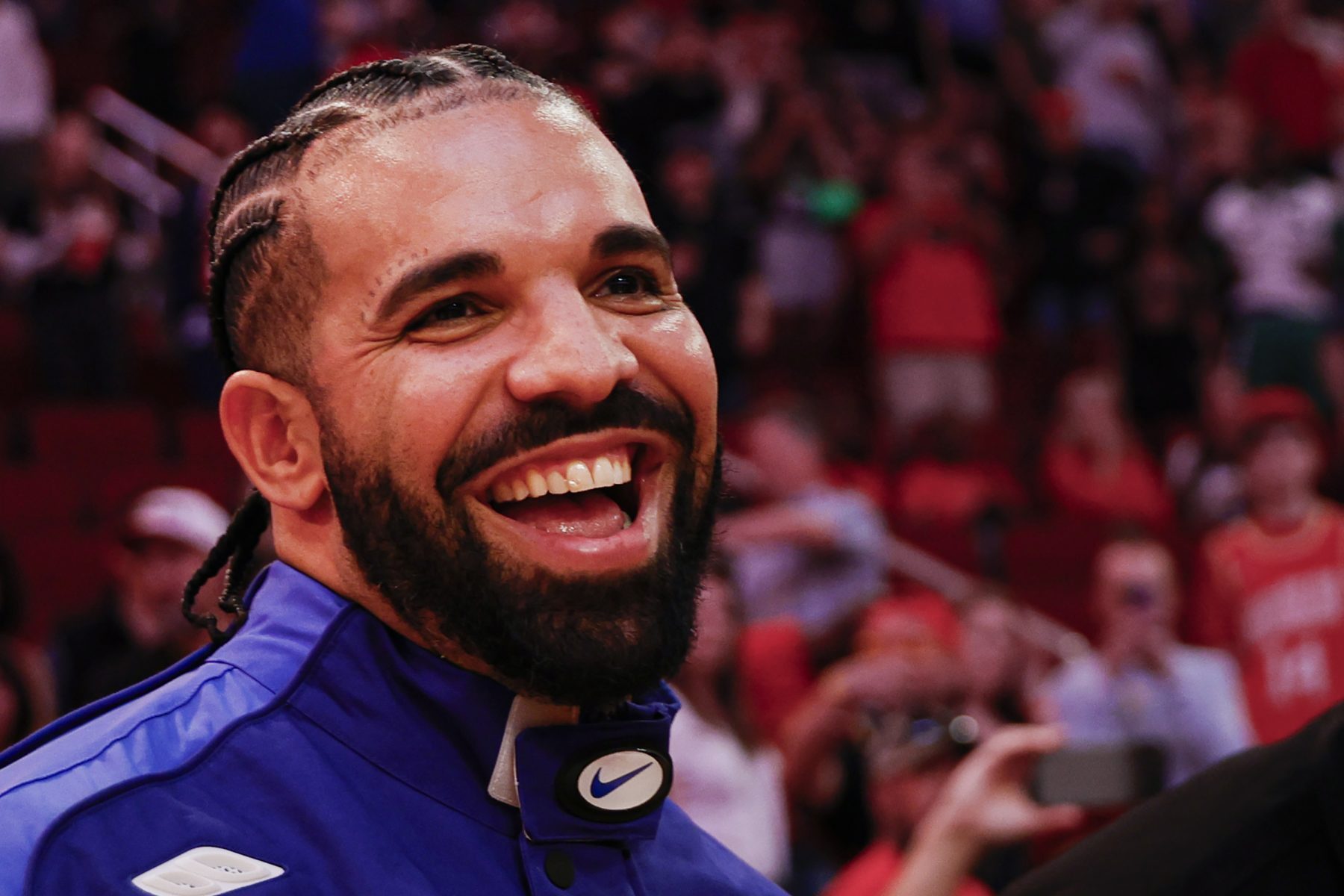 Drake celebrates all of his No. 1 albums & No. 1 Hot 100 hits