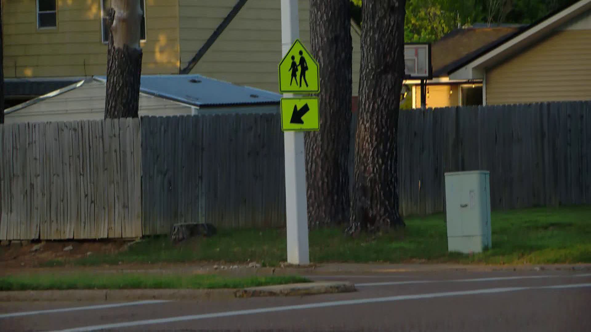 Police: Driver charged with DUI after crash injures crossing guard ...