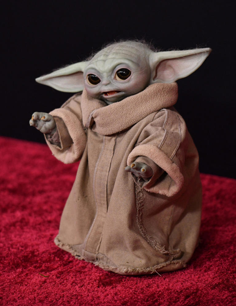 Grogu wins the red carpet at 'Mandalorian' movie premiere, no Force needed