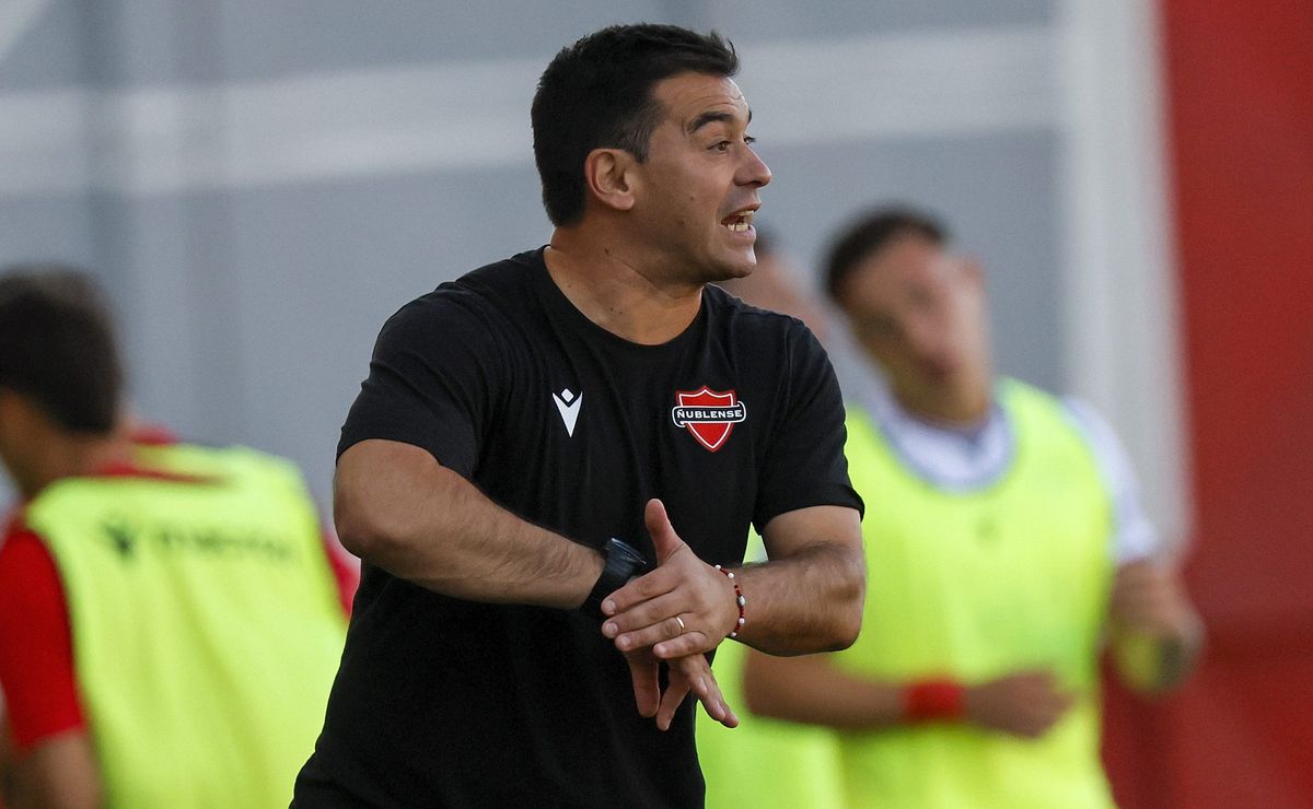 El entorno será hostil: JJ Ribera adelanta el partido de Ñublense ...