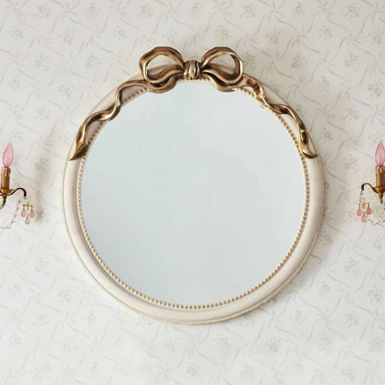 This $20 mirror is going viral for its cottagecore aesthetic: "It's ...