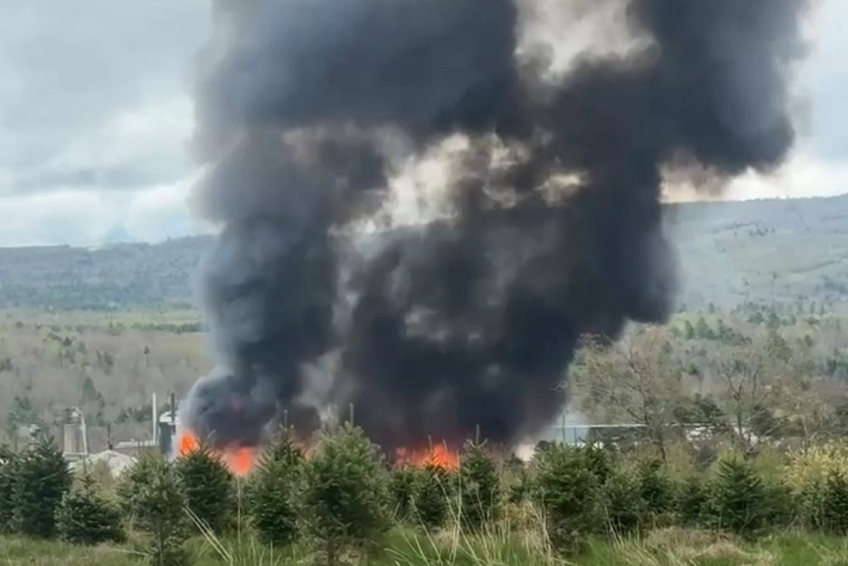 Mass casualty incident after explosion at Maine lumber mill