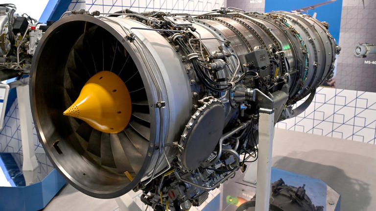 Turbojet vs. turbofan: What's the difference between these jet engines?