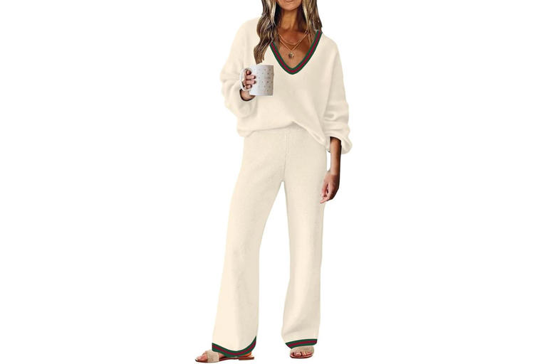 I wear this comfy $35 Amazon matching set over my $200+ styles—plus, 8 ...