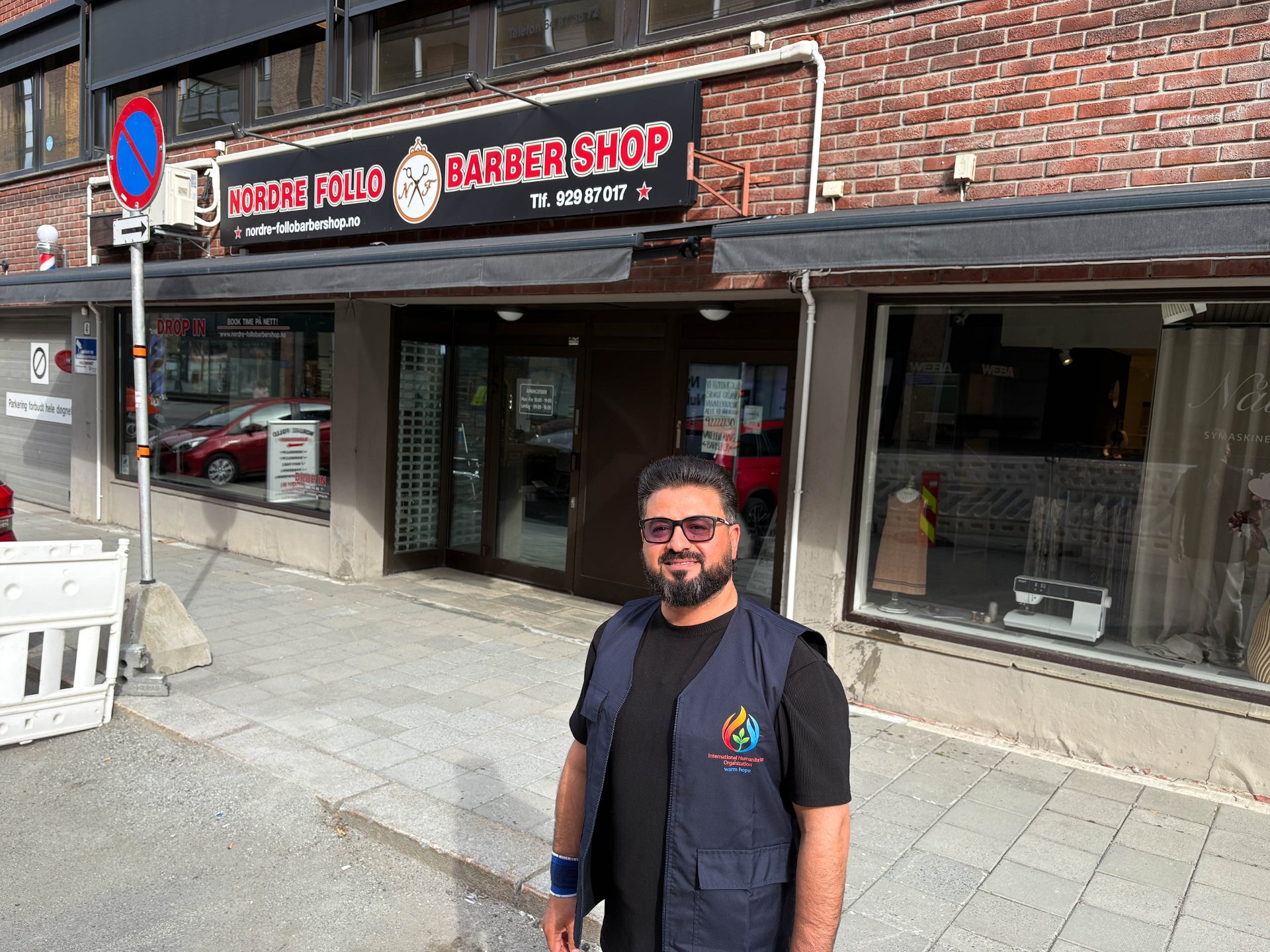 Rashid var rik og drev fem salonger: Så måtte han starte med to tomme ...