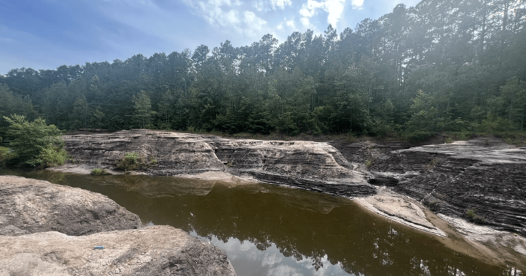 This small-town state park in Arkansas feels like a local secret