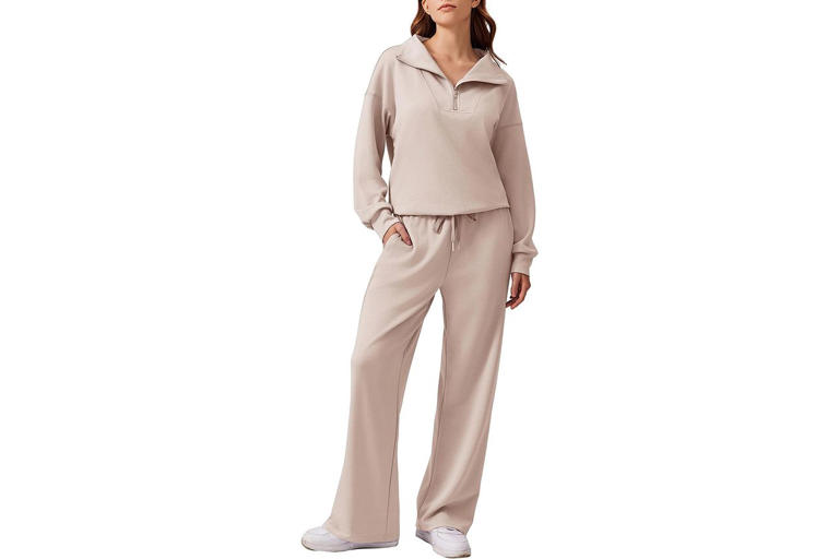 I wear this comfy $35 Amazon matching set over my $200+ styles—plus, 8 ...