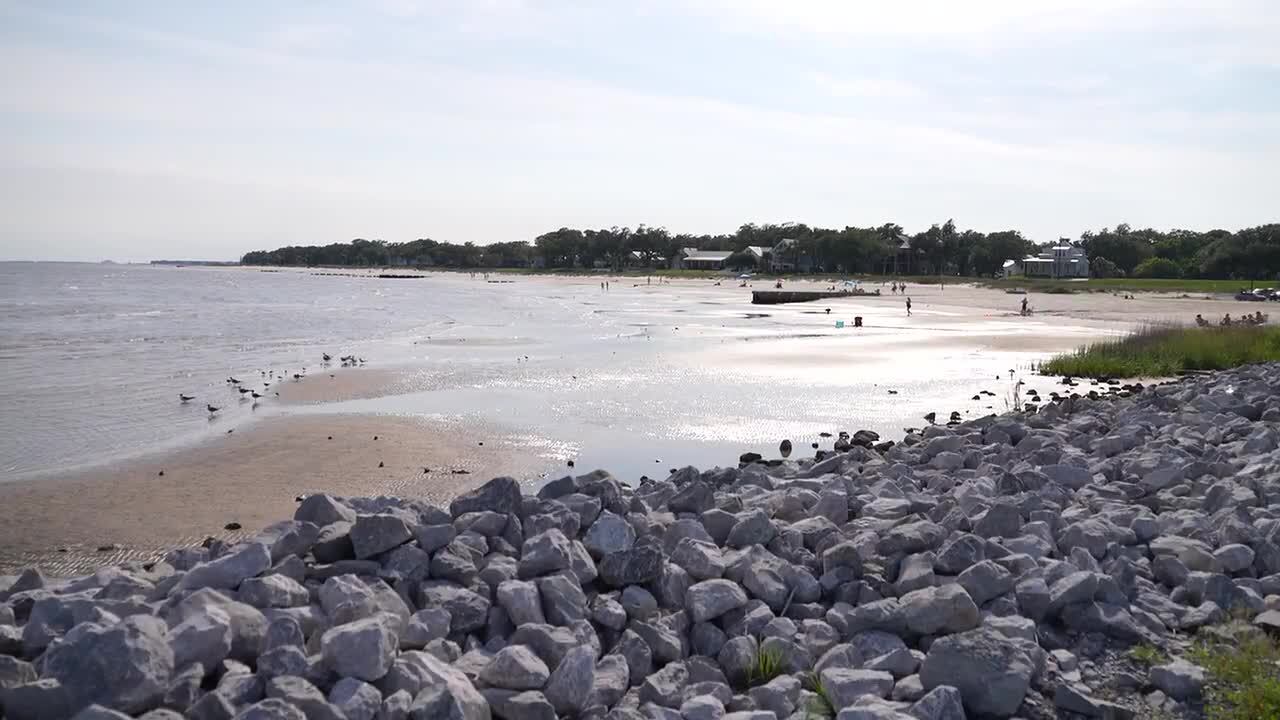 Mississippi Gulf Coast beaches closed to swimming due to bacteria