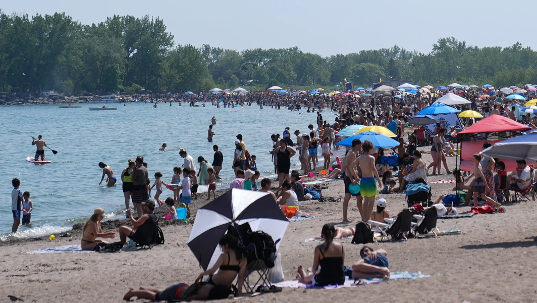 Ontario faces heat and storm risks over holiday weekend