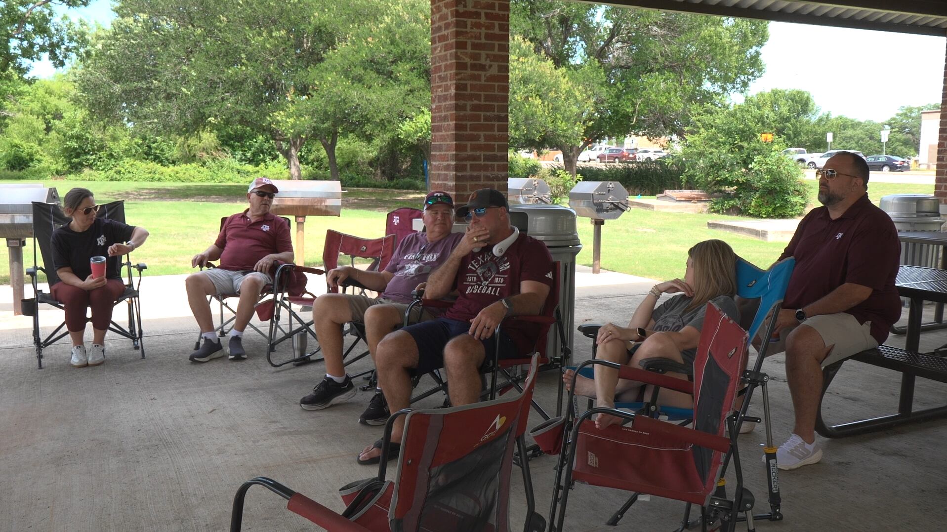 Texas A&M softball and baseball draw fans for weekend tournaments