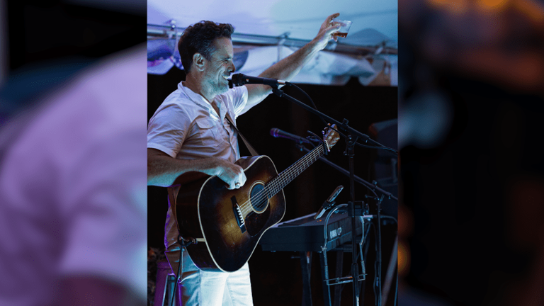 Actor & musician Charles Esten prepares to give unforgettable ...