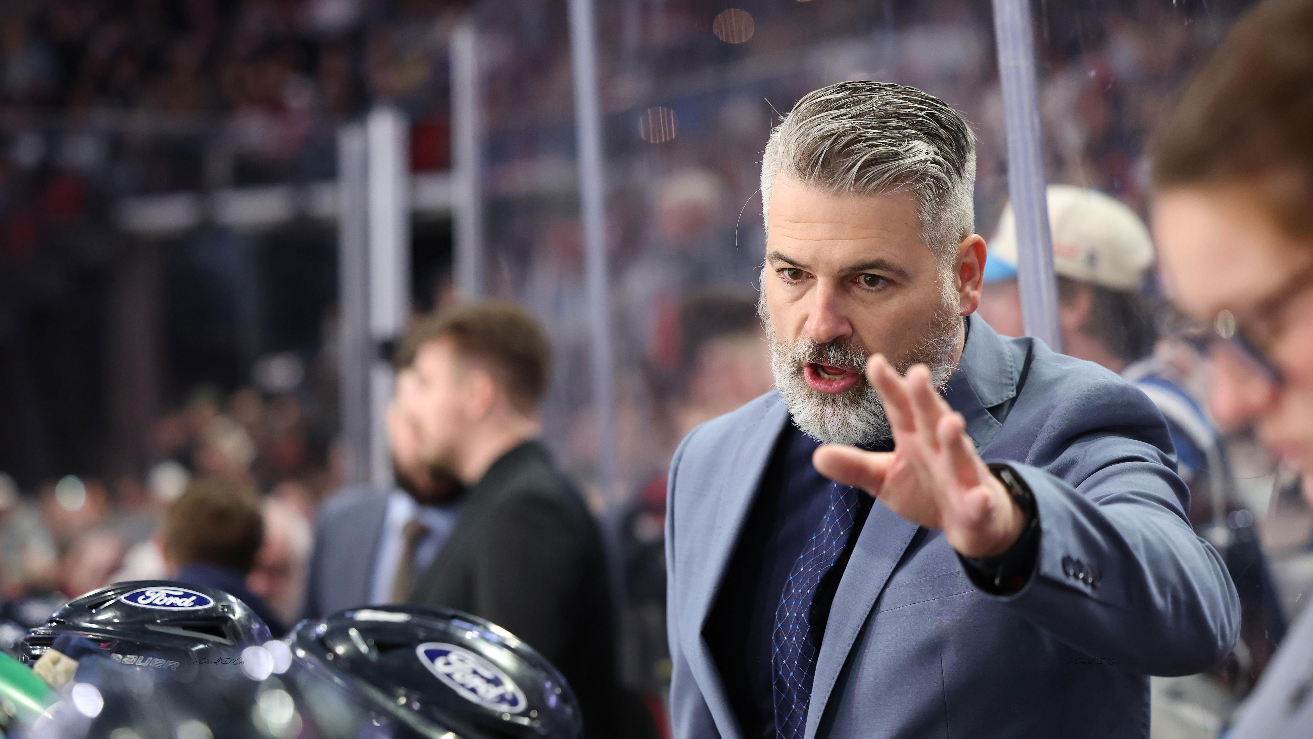 Les Saguenéens assomment les Wildcats et prennent l’avance 3-2 dans la ...