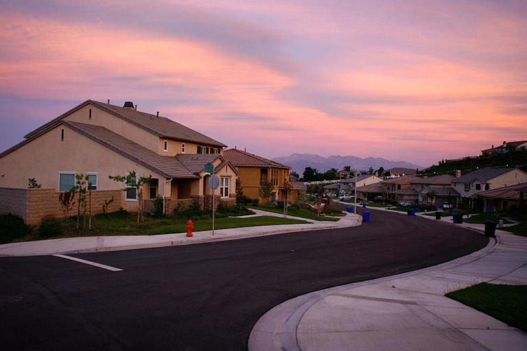 How to make a competitive offer in Charlotte's fast-moving housing market