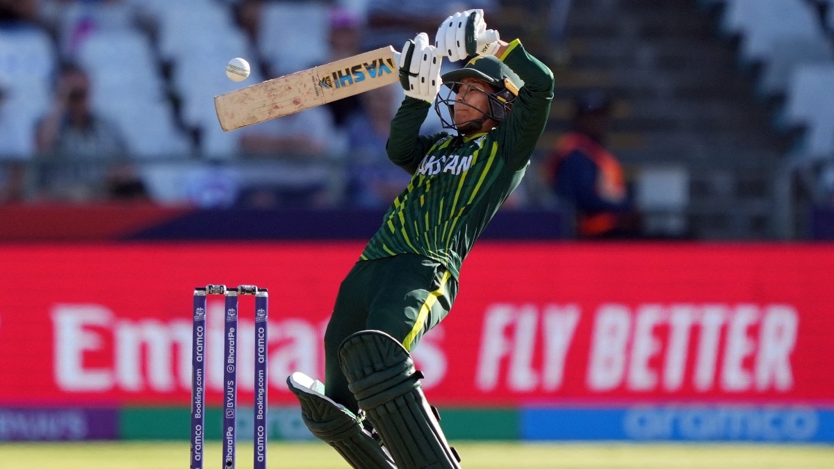 Pakistan's Fatima Sana scores fastest women's T20I fifty, smashes Richa ...
