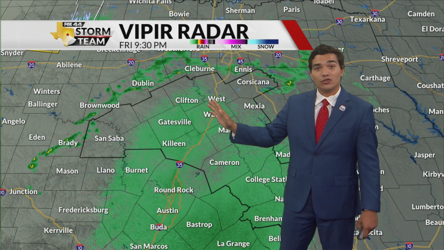 Latest forecast with meteorologist Zavian Colón