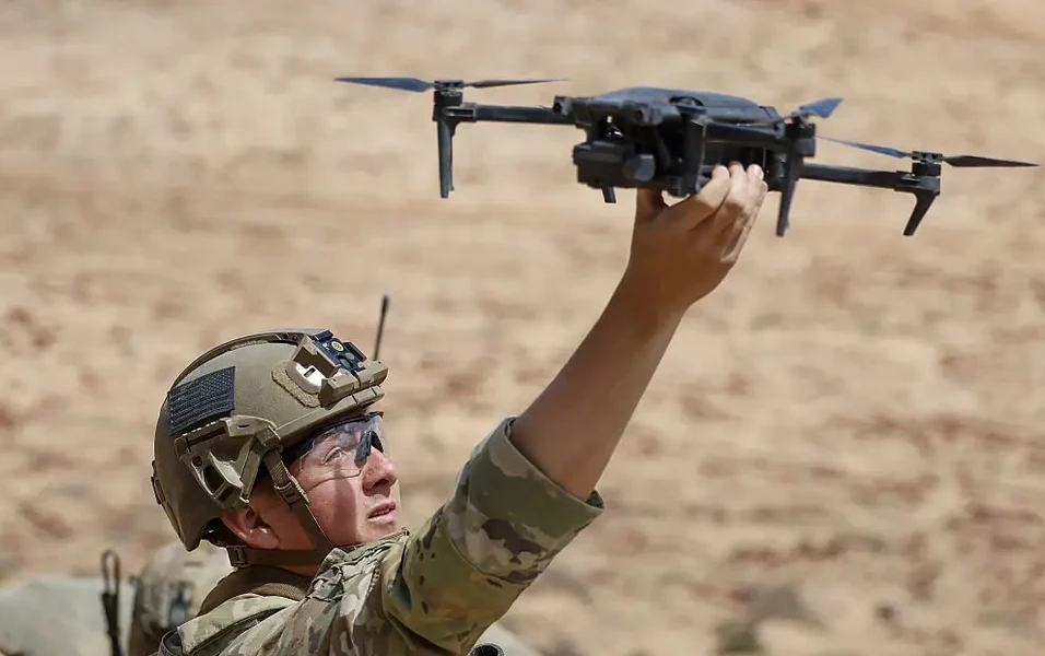 Army safety expert warns rush for drones risks accidents