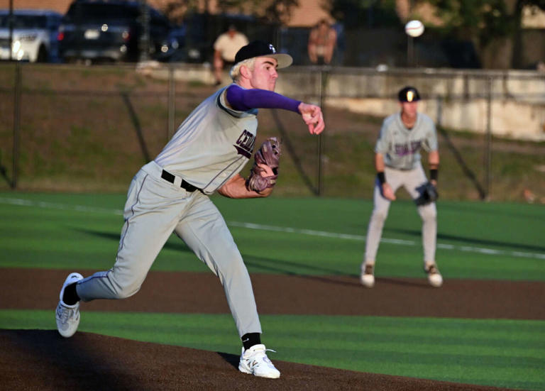 UIL playoffs: Cedar Ridge advances to first high school baseball ...