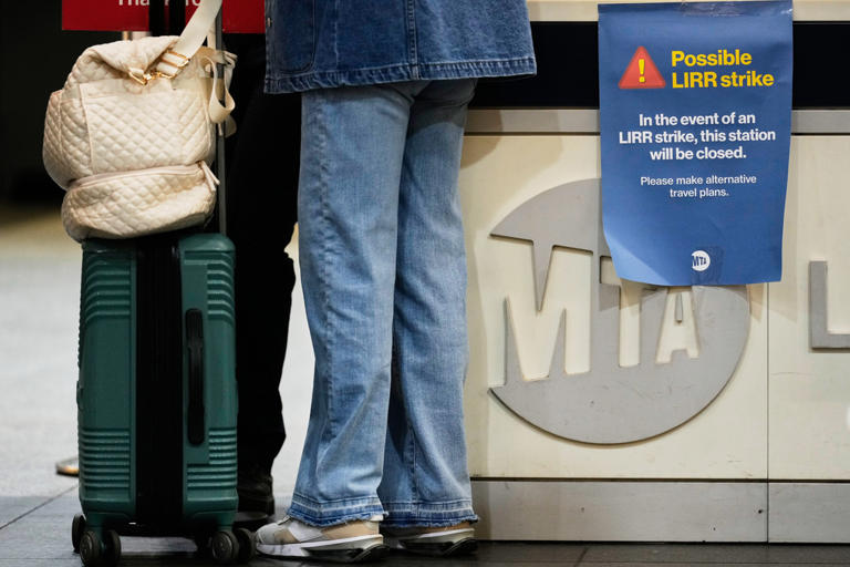 Long Island Rail Road workers go on strike, halting busiest US commuter ...
