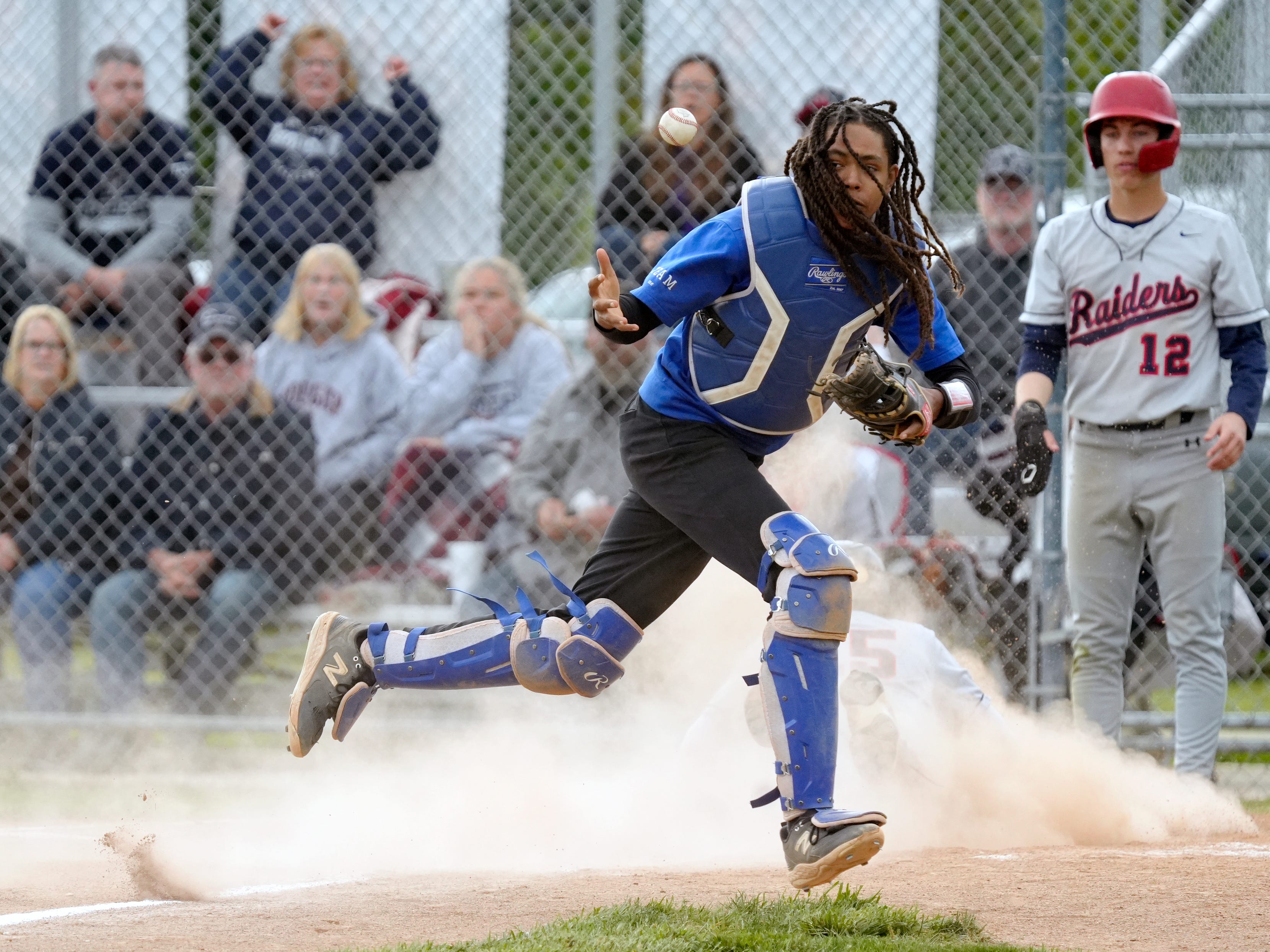 Willett wears more gold at LCL track meet, May 10-15 top performers