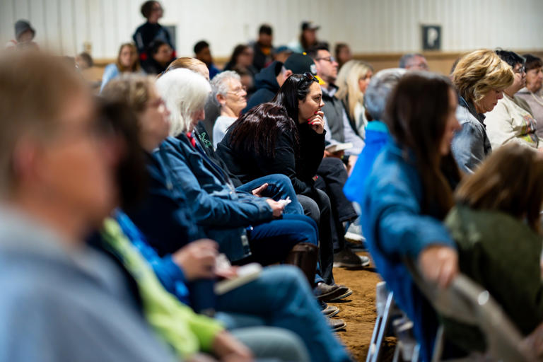 Pegasus Farm speaker touts link for animal work, autism patients
