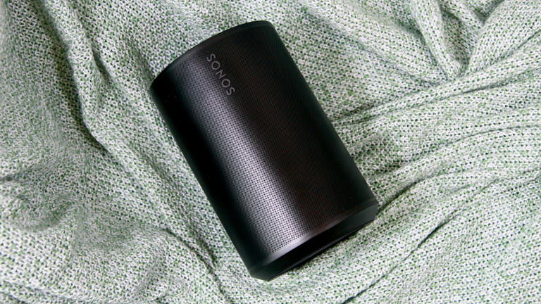 Bose Lifestyle Ultra speaker vs. Sonos Era 100: I compared both models ...