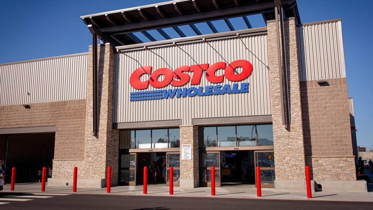 Costco introduces rare taro Lay's chips from China—shoppers can't get ...