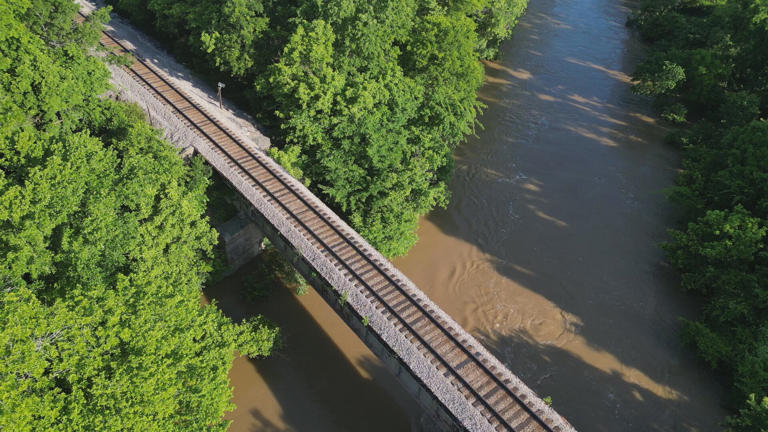 Harpeth River reaches extremely low water levels in Kingston Springs