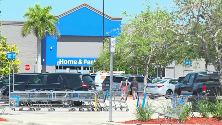 19-year-old arrested for battery after allegedly grabbing girl outside ...