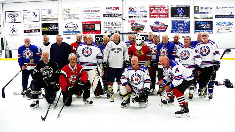 ‘I want to be like him’: 90-year-old hockey player still lacing up his ...