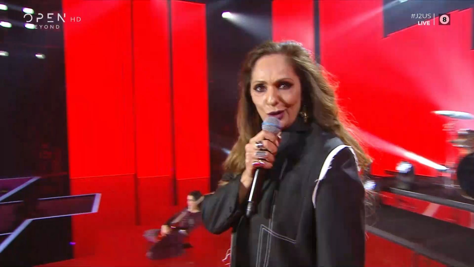 Η Β. Κουλιανού τραγουδάει το «Zitti e buoni» των Maneskin