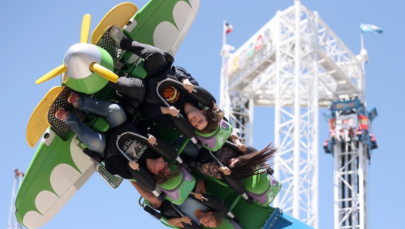 Summer, sunshine and science: Physics Day at Lagoon